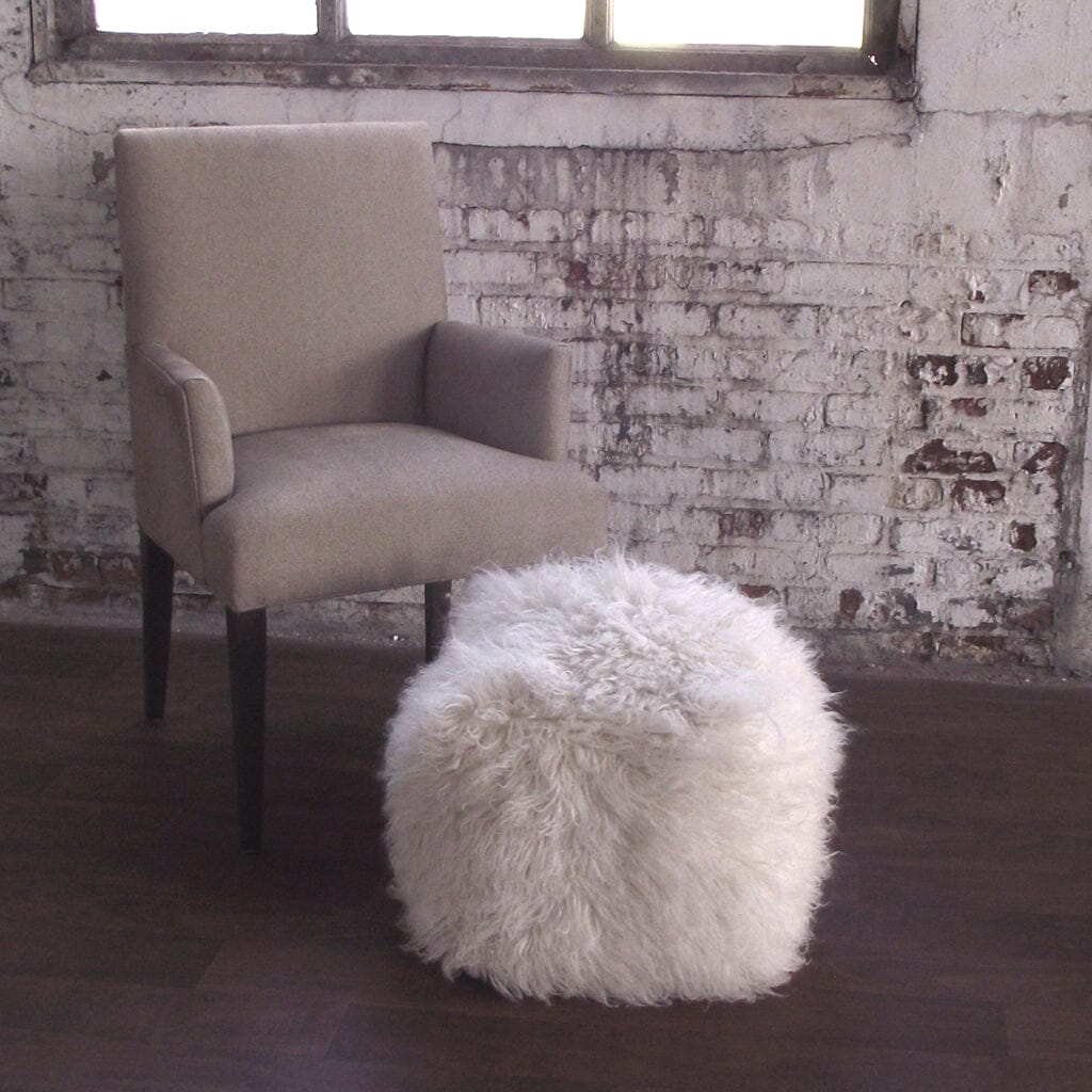FLUFFY FLOKATI OTTOMAN | SHAGGY POOF | ROOM ACCENT